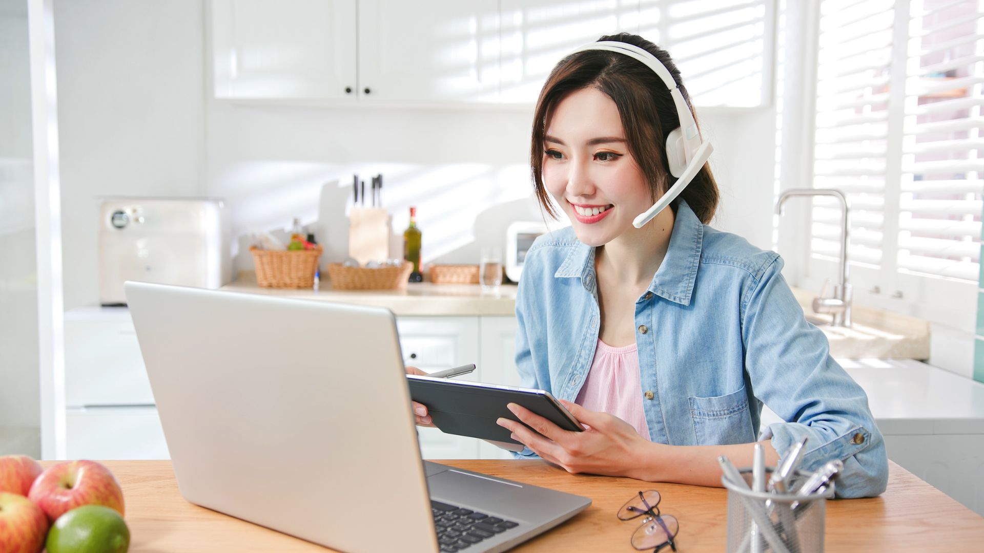 How To Inform Your Writing Clients You’re Using AI Writing Tools - Pay ...